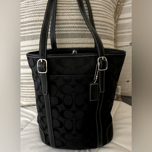 Coach | Bags | Coach Signature Black Bucket Bag | Poshmark